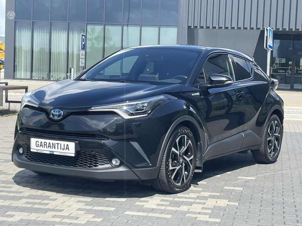 Melns Toyota C-HR 2019 Šauļi, ar dzinēja tilpumu 1.80 L un nobraukumu 170 tūkst. km par 16900 €, foto 3 vietnē AUTOMOTO.COM.LV