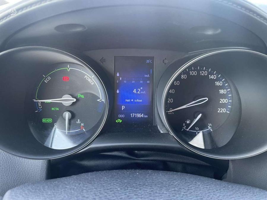Черный Тойота C-HR 2019 в Шяуляй, объемом двигателя 1.80 л и пробегом 170 тыс. км за 16900 €, фото 21 на AUTOMOTO.COM.LV