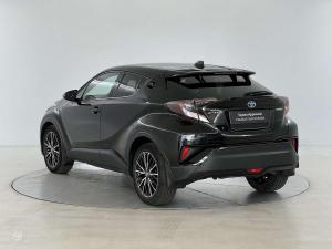 Black Toyota C-HR 2019 in Vilnius, with an engine capacity of 1.80 L and mileage of 76 thousand km for 21900 €, photo 18 on AUTOMOTO.COM.LV