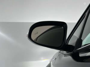 Black Toyota C-HR 2019 in Vilnius, with an engine capacity of 1.80 L and mileage of 76 thousand km for 21900 €, photo 26 on AUTOMOTO.COM.LV