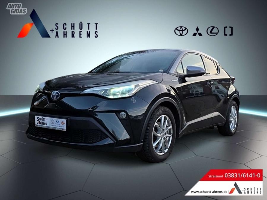 Melns Toyota C-HR 2020 Kauņa, ar dzinēja tilpumu 2.00 L un nobraukumu 65 tūkst. km par 22905 €, foto 1 vietnē AUTOMOTO.COM.LV