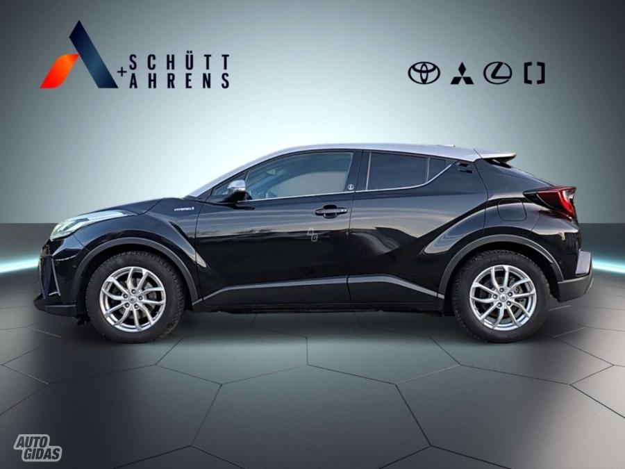 Melns Toyota C-HR 2020 Kauņa, ar dzinēja tilpumu 2.00 L un nobraukumu 65 tūkst. km par 22905 €, foto 2 vietnē AUTOMOTO.COM.LV