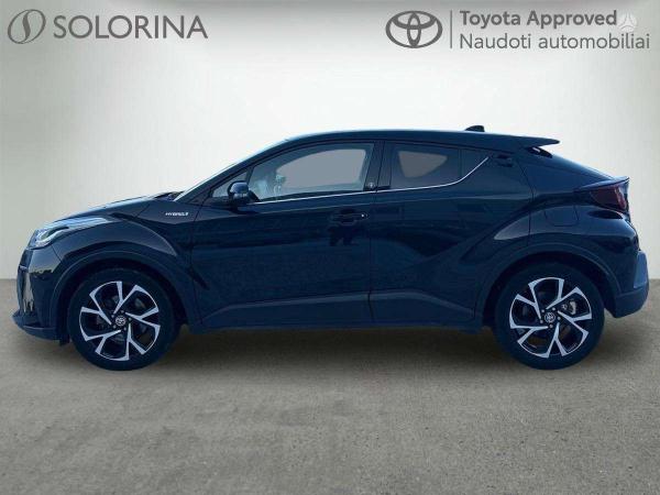 Black Toyota C-HR 2020 in Klaipeda, with an engine capacity of 1.99 L and mileage of 50 thousand km for 22900 €, photo 3 on AUTOMOTO.COM.LV