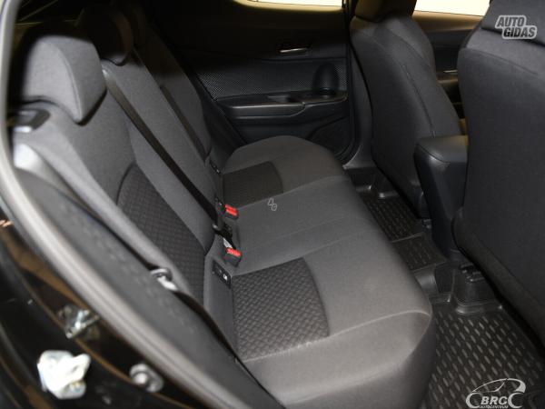 Melns Toyota C-HR 2020 Avižieniai, ar dzinēja tilpumu 1.20 L un nobraukumu 94 tūkst. km par 17900 €, foto 10 vietnē AUTOMOTO.COM.LV