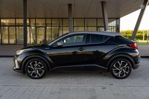 Черный Тойота C-HR 2020 в Каунас, объемом двигателя 1.80 л и пробегом 226 тыс. км за 16999 €, фото 21 на AUTOMOTO.COM.LV