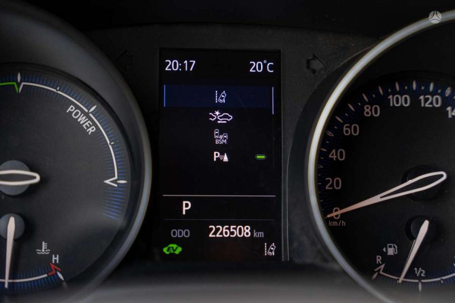 Черный Тойота C-HR 2020 в Каунас, объемом двигателя 1.80 л и пробегом 226 тыс. км за 16999 €, фото 31 на AUTOMOTO.COM.LV