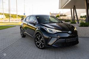 Черный Тойота C-HR 2020 в Каунас, объемом двигателя 1.80 л и пробегом 226 тыс. км за 16999 €, фото 51 на AUTOMOTO.COM.LV