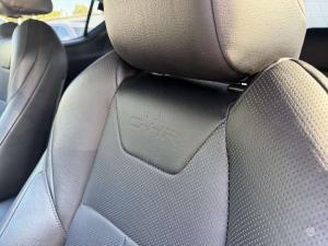 Black Toyota C-HR 2020 in Utena, with an engine capacity of 1.80 L and mileage of 179 thousand km for 15290 €, photo 8 on AUTOMOTO.COM.LV