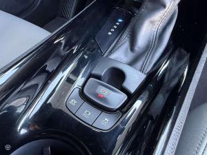Black Toyota C-HR 2020 in Siauliai, with an engine capacity of 1.80 L and mileage of 175 thousand km for 18550 €, photo 22 on AUTOMOTO.COM.LV