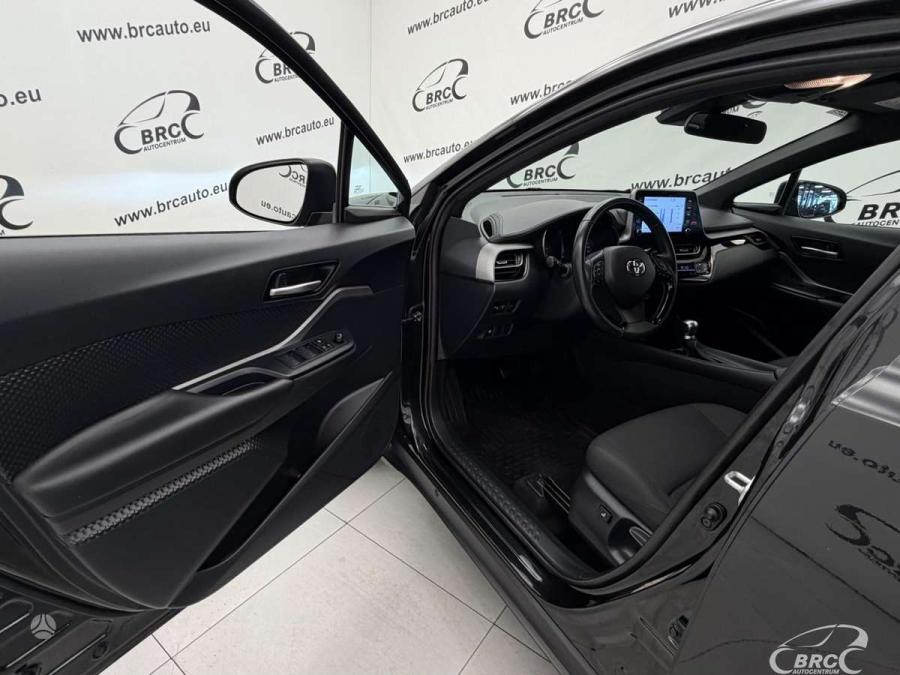 Черный Тойота C-HR 2020 в Вильнюс, объемом двигателя 1.20 л и пробегом 94 тыс. км за 17900 €, фото 20 на AUTOMOTO.COM.LV