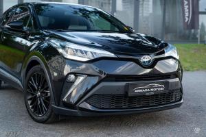 Черный Тойота C-HR 2020 в Вильнюс, объемом двигателя 1.99 л и пробегом 123 тыс. км за 19900 €, фото 3 на AUTOMOTO.COM.LV