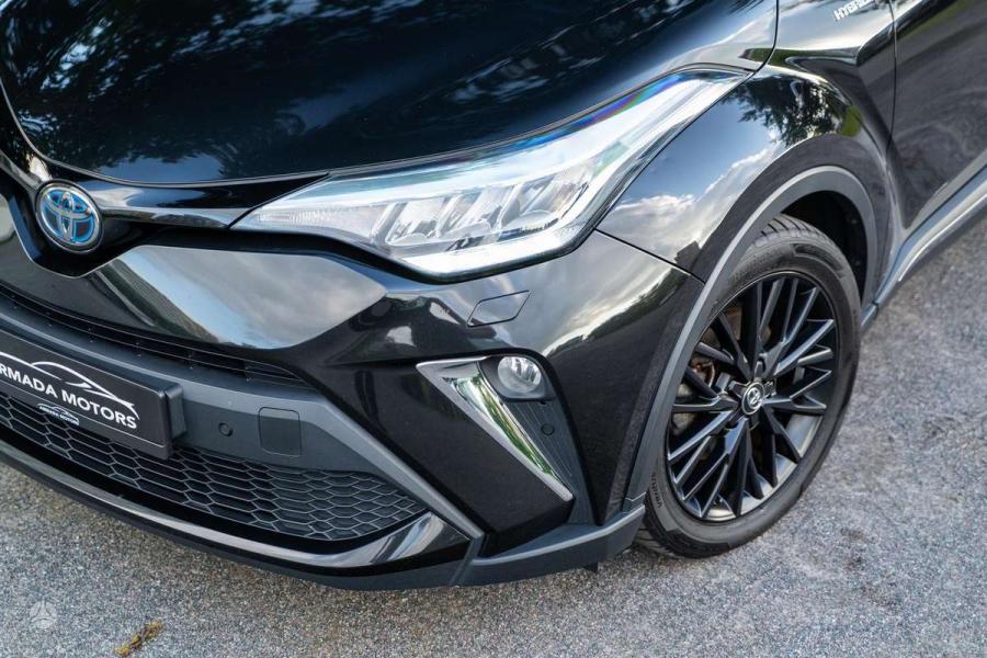 Черный Тойота C-HR 2020 в Вильнюс, объемом двигателя 1.99 л и пробегом 123 тыс. км за 19900 €, фото 8 на AUTOMOTO.COM.LV