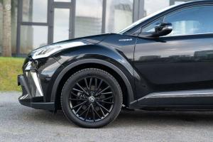 Черный Тойота C-HR 2020 в Вильнюс, объемом двигателя 1.99 л и пробегом 123 тыс. км за 19900 €, фото 10 на AUTOMOTO.COM.LV