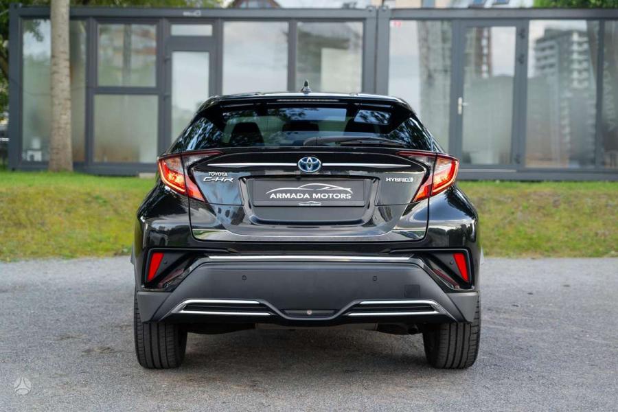 Черный Тойота C-HR 2020 в Вильнюс, объемом двигателя 1.99 л и пробегом 123 тыс. км за 19900 €, фото 17 на AUTOMOTO.COM.LV