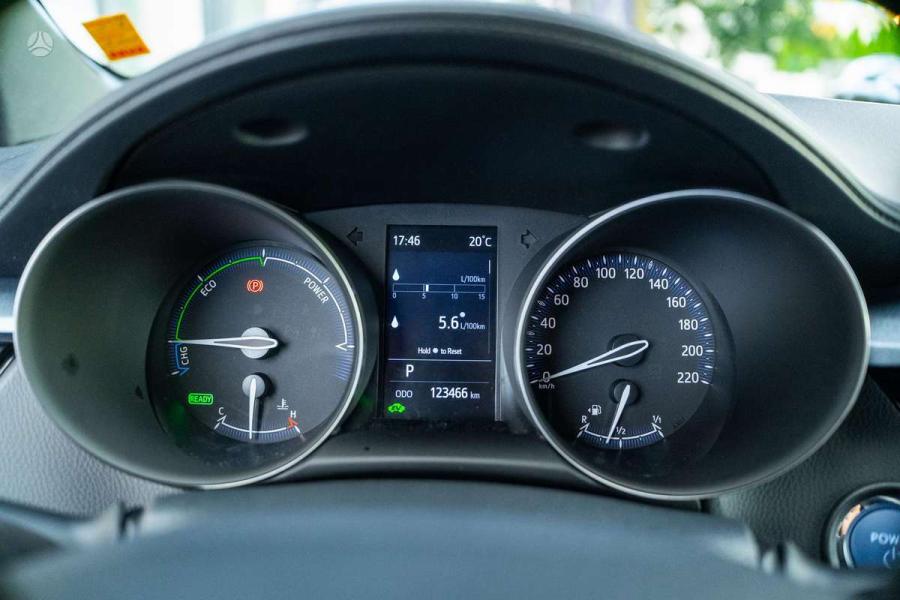Черный Тойота C-HR 2020 в Вильнюс, объемом двигателя 1.99 л и пробегом 123 тыс. км за 19900 €, фото 29 на AUTOMOTO.COM.LV