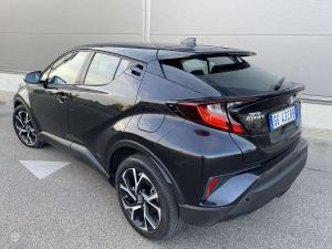 Melns Toyota C-HR 2021 Kauņa, ar dzinēja tilpumu 1.80 L un nobraukumu 70 tūkst. km par 18700 €, foto 4 vietnē AUTOMOTO.COM.LV
