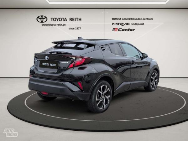 Melns Toyota C-HR 2021 Kauņa, ar dzinēja tilpumu 1.80 L un nobraukumu 85 tūkst. km par 22853 €, foto 5 vietnē AUTOMOTO.COM.LV