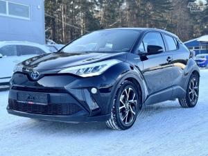Черный Тойота C-HR 2021 в Вильнюс, объемом двигателя 1.80 л и пробегом 135 тыс. км за 18950 €, фото  на AUTOMOTO.COM.LV
