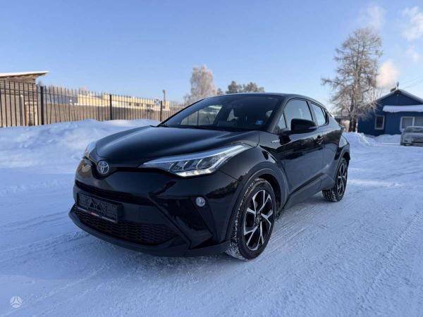 Melns Toyota C-HR 2021 Viļņa, ar dzinēja tilpumu 1.80 L un nobraukumu 157 tūkst. km par 17950 €, foto 1 vietnē AUTOMOTO.COM.LV