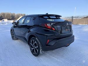 Черный Тойота C-HR 2021 в Вильнюс, объемом двигателя 1.80 л и пробегом 157 тыс. км за 17950 €, фото 8 на AUTOMOTO.COM.LV