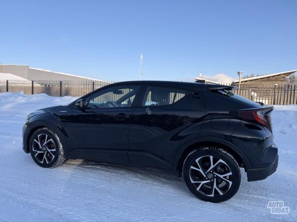 Melns Toyota C-HR 2021 Viļņa, ar dzinēja tilpumu 1.80 L un nobraukumu 157 tūkst. km par 17950 €, foto 8 vietnē AUTOMOTO.COM.LV