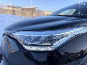 Melns Toyota C-HR 2021 Viļņa, ar dzinēja tilpumu 1.80 L un nobraukumu 157 tūkst. km par 17950 €, foto 12 vietnē AUTOMOTO.COM.LV