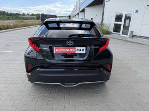 Black Toyota C-HR 2021 in Vilnius, with an engine capacity of 1.80 L and mileage of 147 thousand km for 19950 €, photo 13 on AUTOMOTO.COM.LV