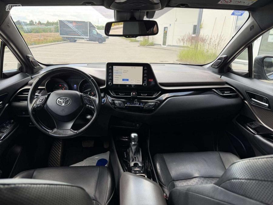 Черный Тойота C-HR 2021 в Вильнюс, объемом двигателя 1.80 л и пробегом 147 тыс. км за 19950 €, фото 21 на AUTOMOTO.COM.LV