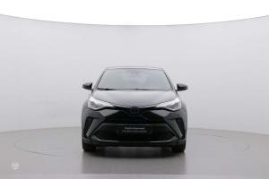 Black Toyota C-HR 2021 in Vilnius, with an engine capacity of 1.80 L and mileage of 93 thousand km for 24900 €, photo 7 on AUTOMOTO.COM.LV