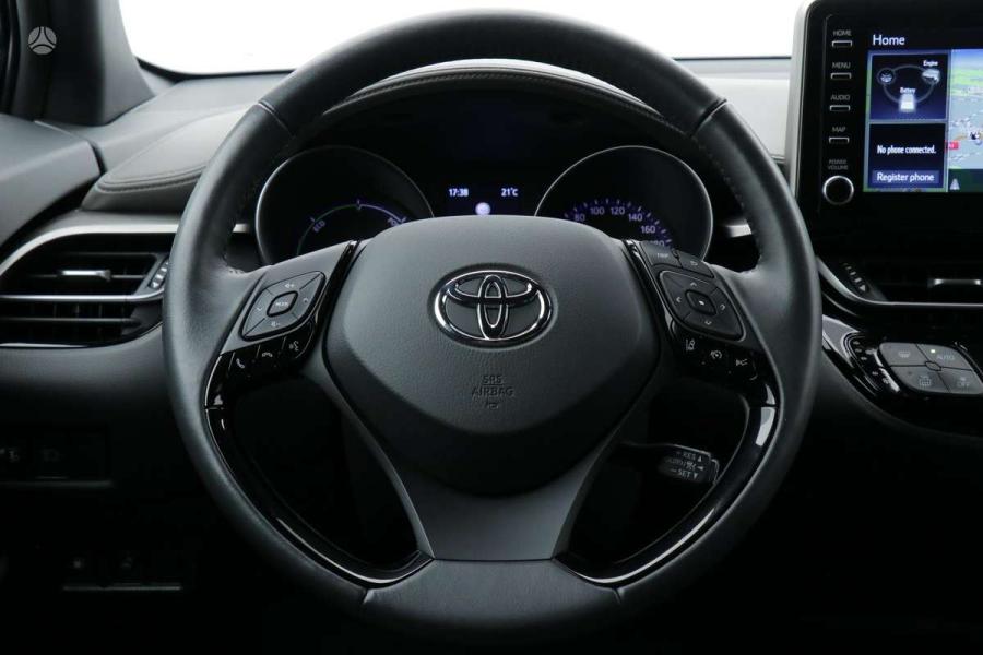 Black Toyota C-HR 2021 in Vilnius, with an engine capacity of 1.80 L and mileage of 93 thousand km for 24900 €, photo 14 on AUTOMOTO.COM.LV