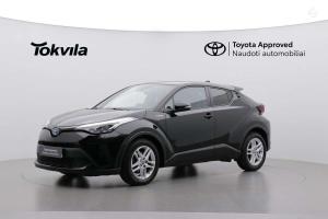 Black Toyota C-HR 2021 in Vilnius, with an engine capacity of 1.80 L and mileage of 70 thousand km for 23900 €, photo  on AUTOMOTO.COM.LV