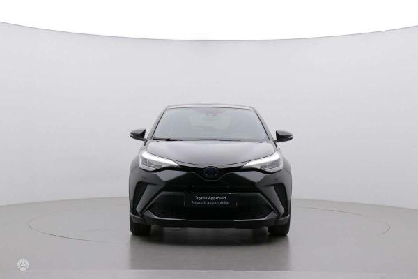 Черный Тойота C-HR 2021 в Вильнюс, объемом двигателя 1.80 л и пробегом 70 тыс. км за 23900 €, фото 6 на AUTOMOTO.COM.LV
