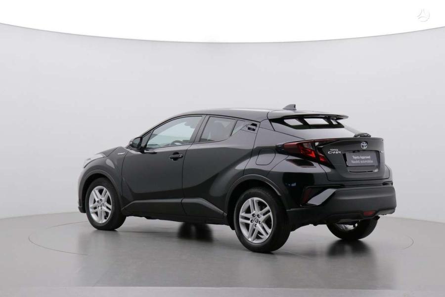 Черный Тойота C-HR 2021 в Вильнюс, объемом двигателя 1.80 л и пробегом 70 тыс. км за 23900 €, фото 19 на AUTOMOTO.COM.LV