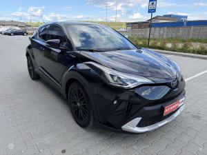Черный Тойота C-HR 2021 в Вильнюс, объемом двигателя 1.80 л и пробегом 147 тыс. км за 19950 €, фото 3 на AUTOMOTO.COM.LV