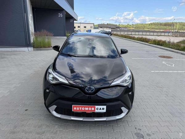 Черный Тойота C-HR 2021 в Вильнюс, объемом двигателя 1.80 л и пробегом 147 тыс. км за 19950 €, фото 3 на AUTOMOTO.COM.LV
