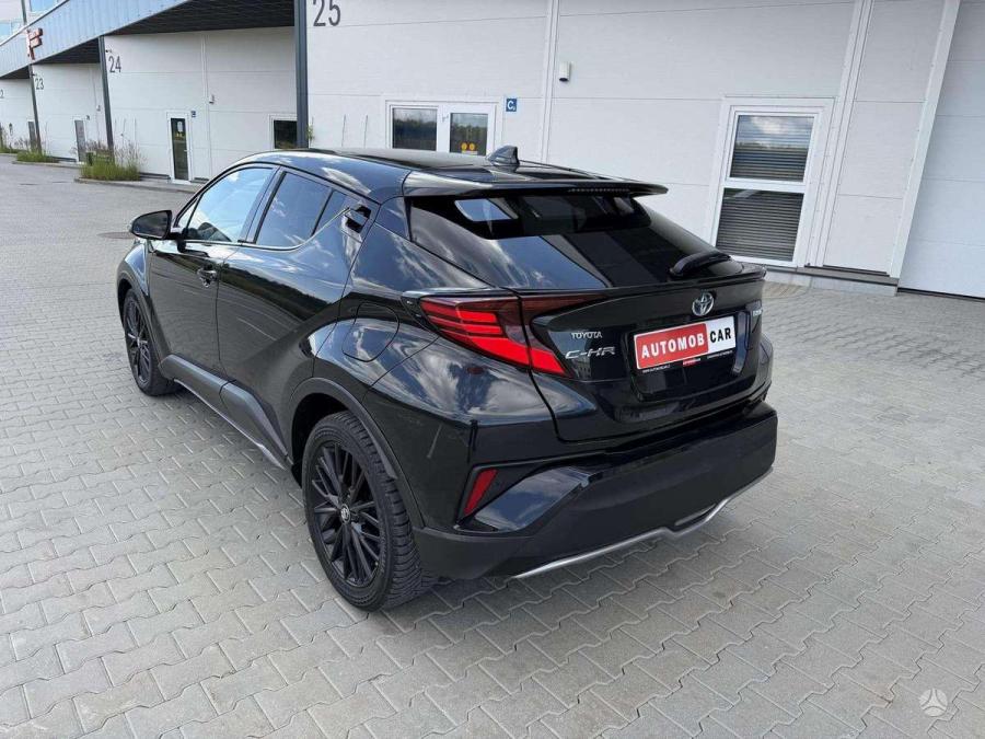 Черный Тойота C-HR 2021 в Вильнюс, объемом двигателя 1.80 л и пробегом 147 тыс. км за 19950 €, фото 8 на AUTOMOTO.COM.LV
