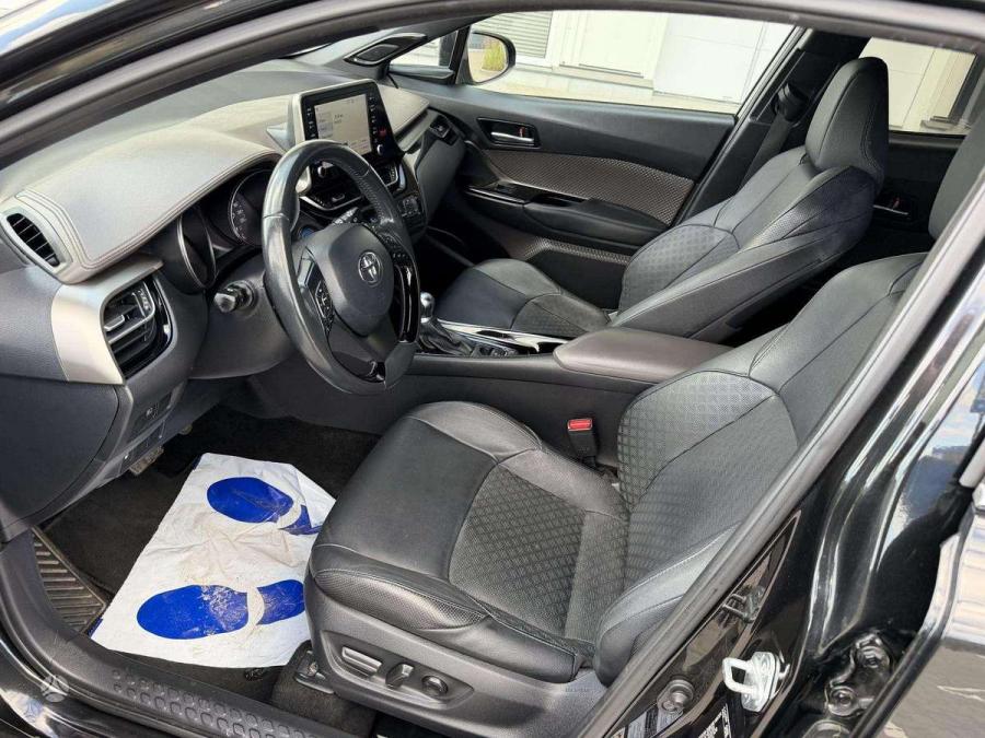 Черный Тойота C-HR 2021 в Вильнюс, объемом двигателя 1.80 л и пробегом 147 тыс. км за 19950 €, фото 32 на AUTOMOTO.COM.LV
