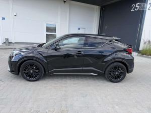 Черный Тойота C-HR 2021 в Вильнюс, объемом двигателя 1.80 л и пробегом 147 тыс. км за 19950 €, фото 7 на AUTOMOTO.COM.LV