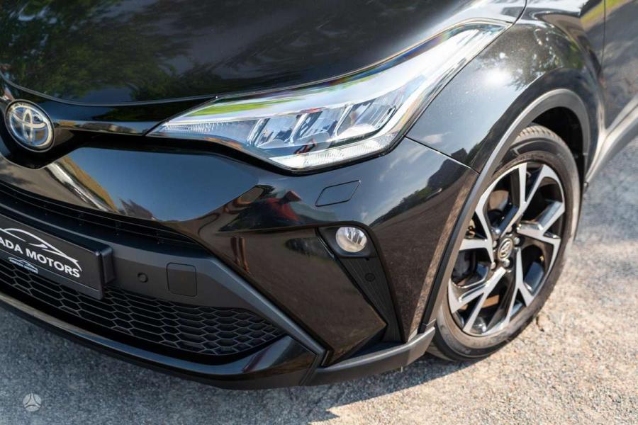 Melns Toyota C-HR 2021 Viļņa, ar dzinēja tilpumu 1.99 L un nobraukumu 127 tūkst. km par 19900 €, foto 8 vietnē AUTOMOTO.COM.LV