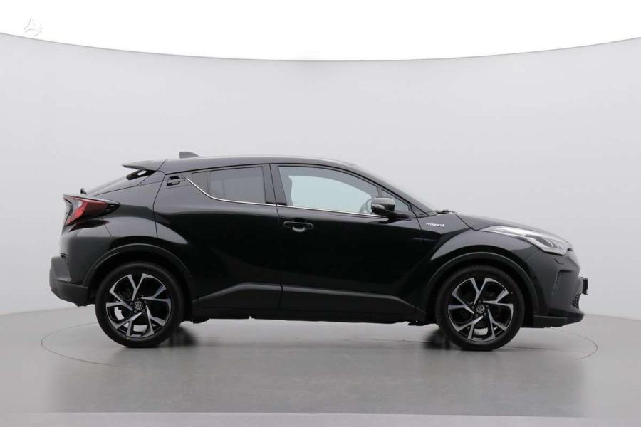 Черный Тойота C-HR 2021 в Вильнюс, объемом двигателя 1.80 л и пробегом 55 тыс. км за 23900 €, фото 18 на AUTOMOTO.COM.LV