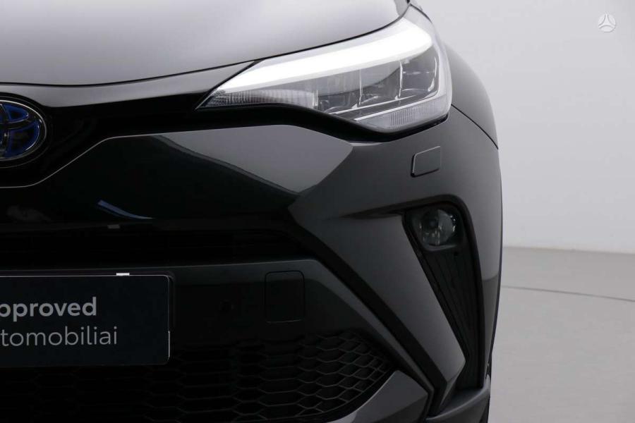 Черный Тойота C-HR 2021 в Вильнюс, объемом двигателя 1.80 л и пробегом 55 тыс. км за 23900 €, фото 21 на AUTOMOTO.COM.LV