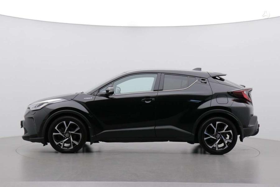 Melns Toyota C-HR 2021 Viļņa, ar dzinēja tilpumu 1.80 L un nobraukumu 90 tūkst. km par 23900 €, foto 5 vietnē AUTOMOTO.COM.LV