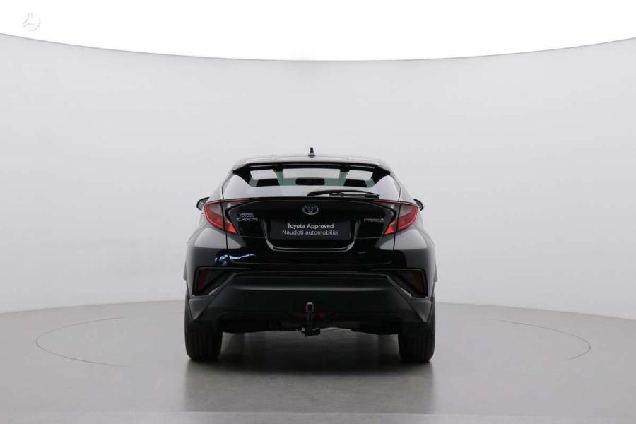 Melns Toyota C-HR 2021 Viļņa, ar dzinēja tilpumu 1.80 L un nobraukumu 90 tūkst. km par 23900 €, foto 6 vietnē AUTOMOTO.COM.LV