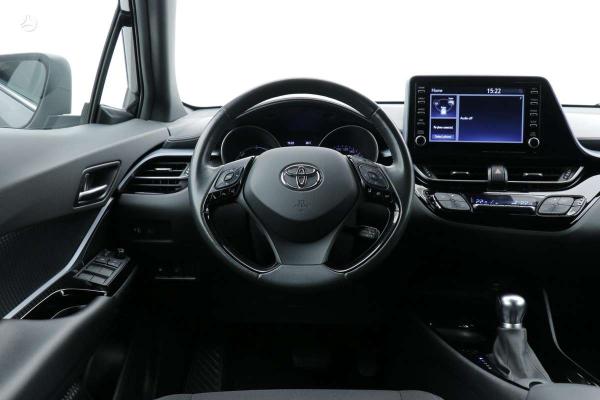 Черный Тойота C-HR 2021 в Вильнюс, объемом двигателя 1.80 л и пробегом 90 тыс. км за 23900 €, фото 8 на AUTOMOTO.COM.LV