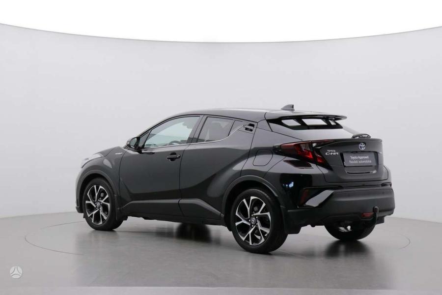 Melns Toyota C-HR 2021 Viļņa, ar dzinēja tilpumu 1.80 L un nobraukumu 90 tūkst. km par 23900 €, foto 19 vietnē AUTOMOTO.COM.LV