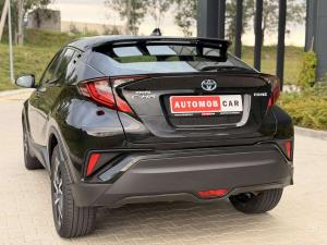 Черный Тойота C-HR 2021 в Вильнюс, объемом двигателя 1.80 л и пробегом 136 тыс. км за 18950 €, фото 9 на AUTOMOTO.COM.LV