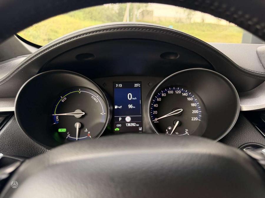 Черный Тойота C-HR 2021 в Вильнюс, объемом двигателя 1.80 л и пробегом 136 тыс. км за 18950 €, фото 25 на AUTOMOTO.COM.LV