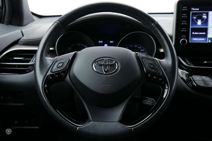 Черный Тойота C-HR 2021 в Вильнюс, объемом двигателя 1.80 л и пробегом 82 тыс. км за 24900 €, фото 14 на AUTOMOTO.COM.LV