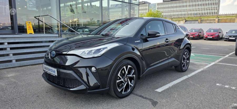 Melns Toyota C-HR 2021 Viļņa, ar dzinēja tilpumu 1.99 L un nobraukumu 94 tūkst. km par 23600 €, foto 3 vietnē AUTOMOTO.COM.LV