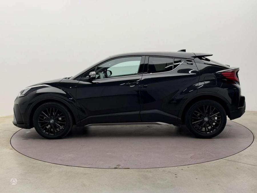 Melns Toyota C-HR 2021 Panevēža, ar dzinēja tilpumu 1.80 L un nobraukumu 58 tūkst. km par 22690 €, foto 6 vietnē AUTOMOTO.COM.LV